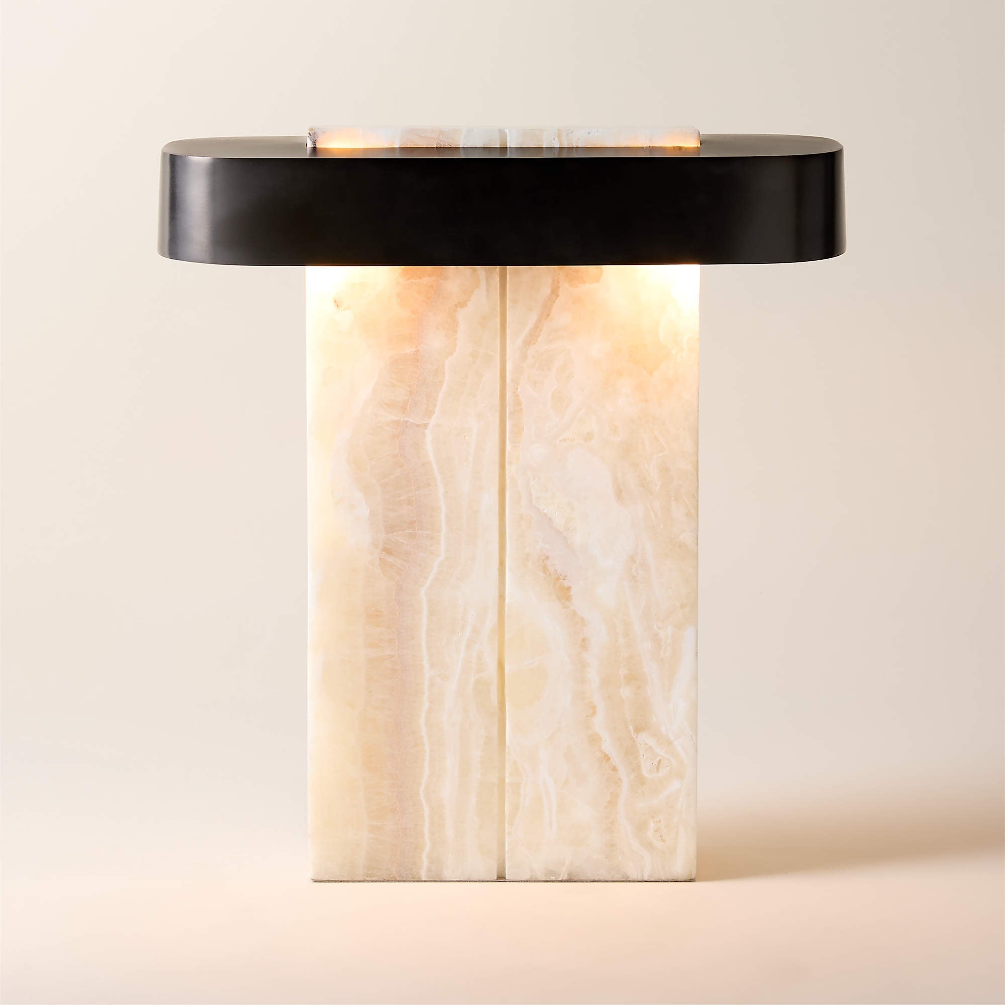 Lastra Cream Onyx Table Lamp – LunrLighting